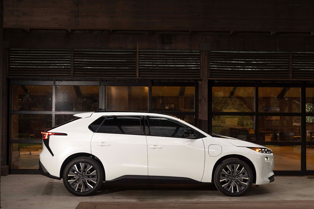 Subaru Welcomes Its Second EV, The Trailseeker, And Debuts A New Solterra