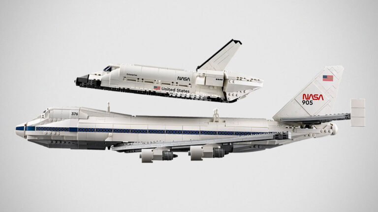 Shuttle Back In Style: LEGO Lets You Build NASA’s Ultimate Piggyback Ride