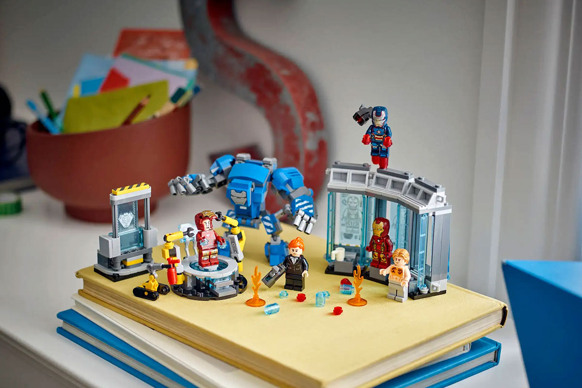 Hall Of A Comeback: Iron Man’s Lab Returns In Brick Form