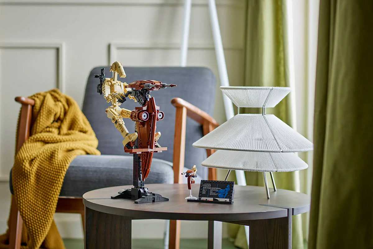 LEGO Builds Big Battle Droid Energy With New STAP Set