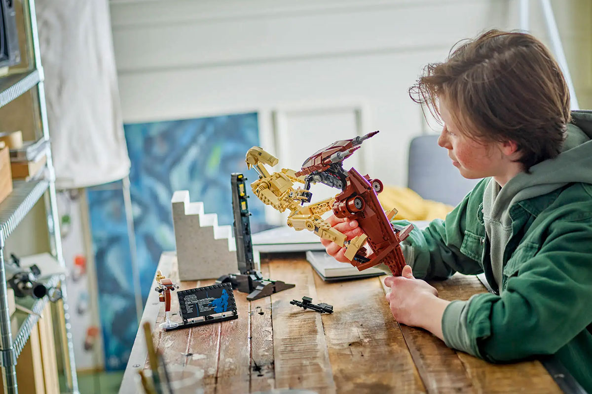 LEGO Builds Big Battle Droid Energy With New STAP Set