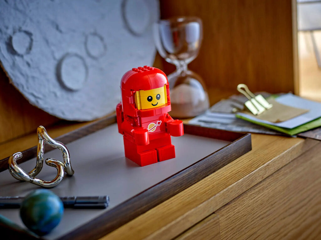 The Final Cuteness: LEGO Space Baby Has Landed