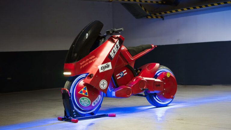 Kaneda Vibes, Electric Heart: The Akira Bike Reimagined For The Streets