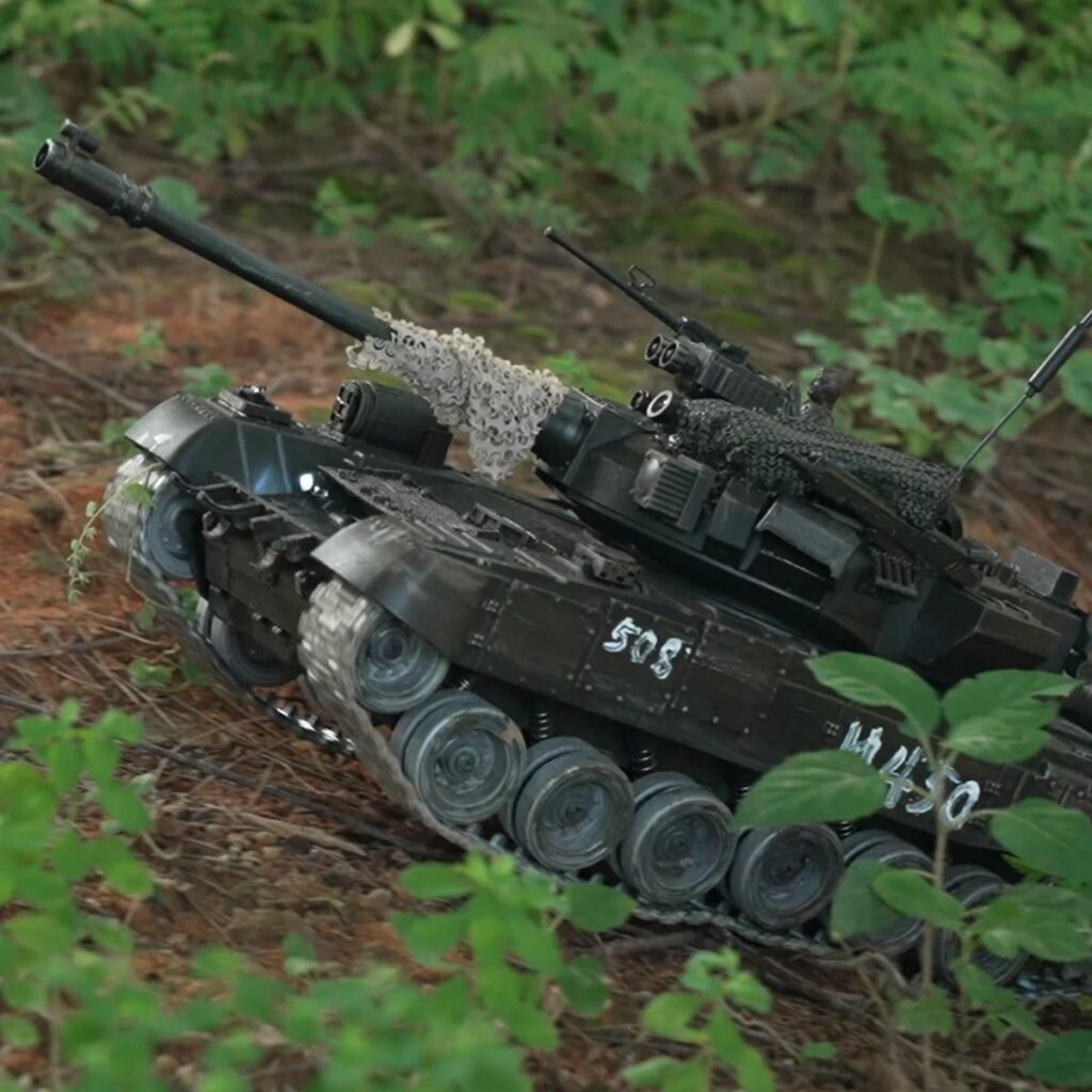 Iron Vanguard RC Tank Is The Affordable, Alloy-Clad Beast You Never ...