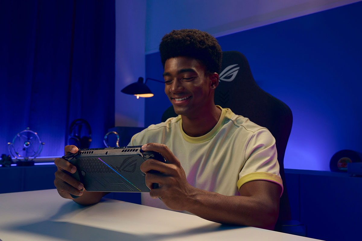 Meet the ROG Xbox Ally X: Xbox And ASUS Build A Handheld Console Together