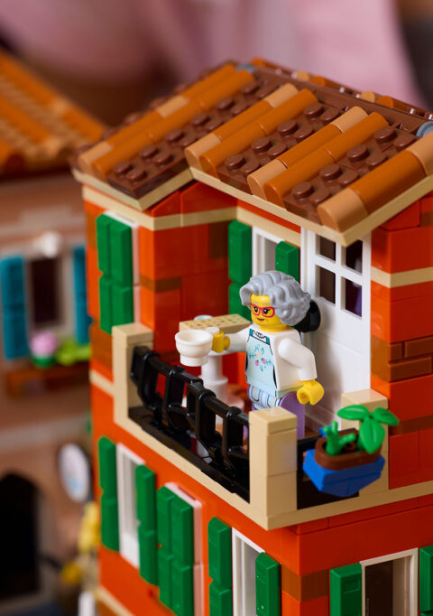 The LEGO Italian Riviera Set Has It All: Shops, Scooters, and Seafood ...