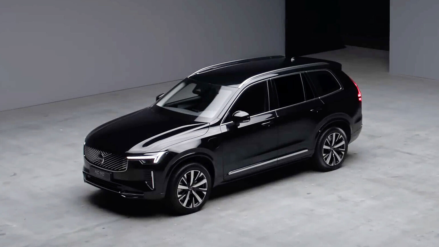 2025 Volvo Xc90 Plus Armored