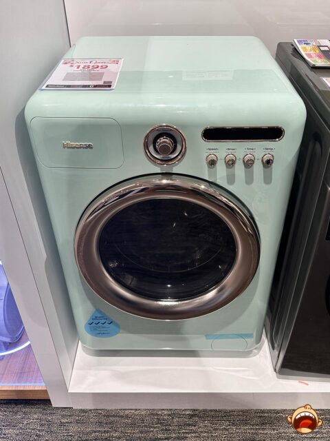 Hisense Moderno Series Brings SMEG-Style Retro Vibes to Laundry Day