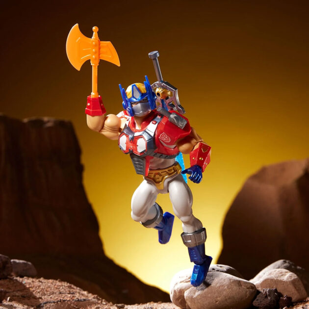 He-Man Suits Up in Optimus Prime Armor, Scare Glow Goes Full Starscream