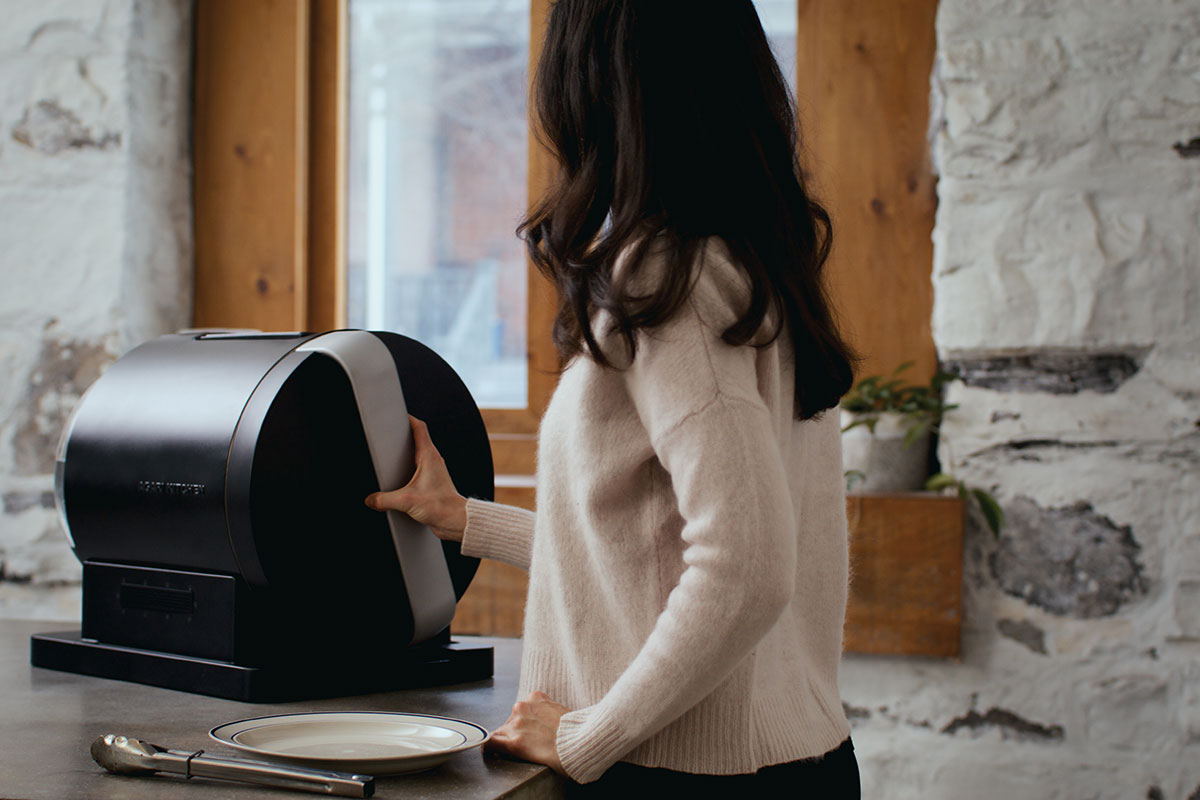 Agari Kitchen Smart Cooker: Sous Vide Without the Bags, Water, or Waiting