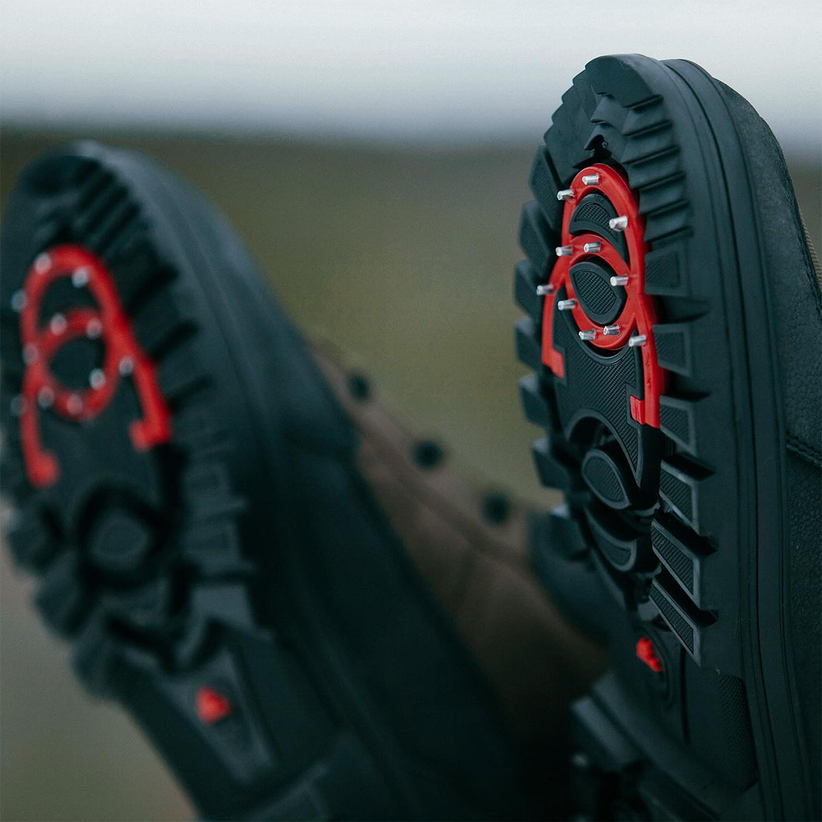 These Pajar Boots Flip Out Metal Claws When Winter Tries To Kill You
