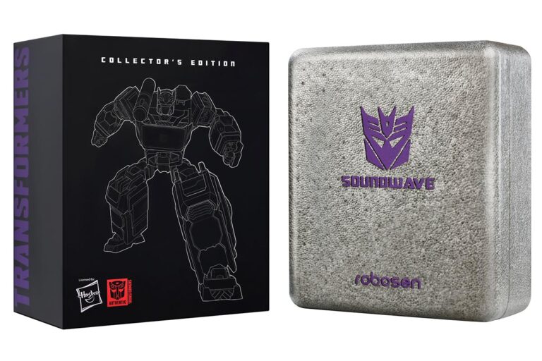 Auto-Converting Soundwave Arrives: Still G1, Still Superior, Now a ...