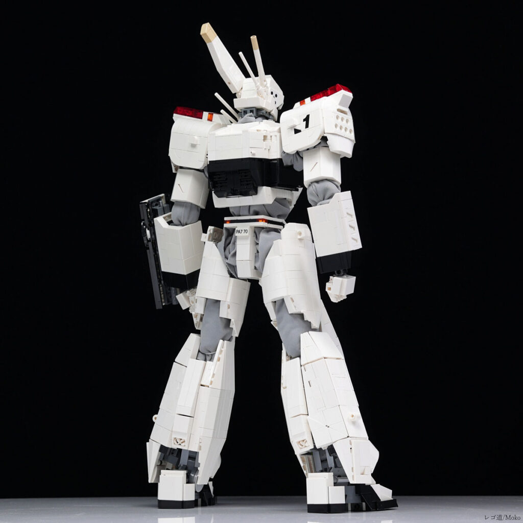 LEGO Fan Builds Stunning Patlabor AV-98 Ingram Unit-1 With Working Lights