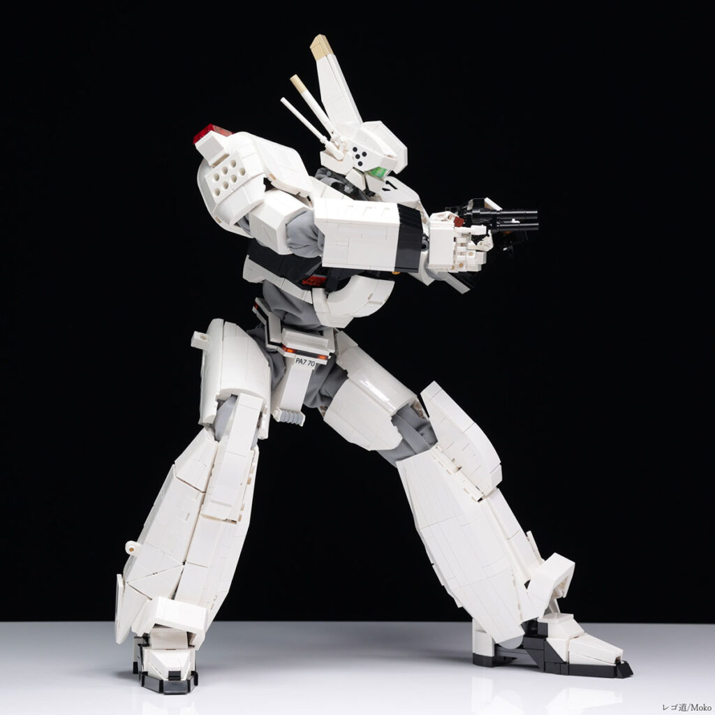LEGO Fan Builds Stunning Patlabor AV-98 Ingram Unit-1 With Working Lights