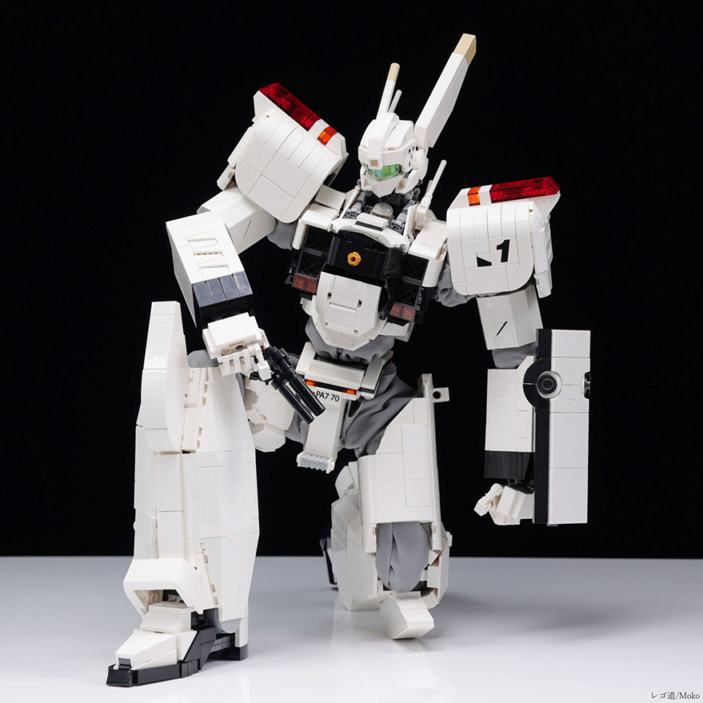 LEGO Fan Builds Stunning Patlabor AV-98 Ingram Unit-1 With Working Lights