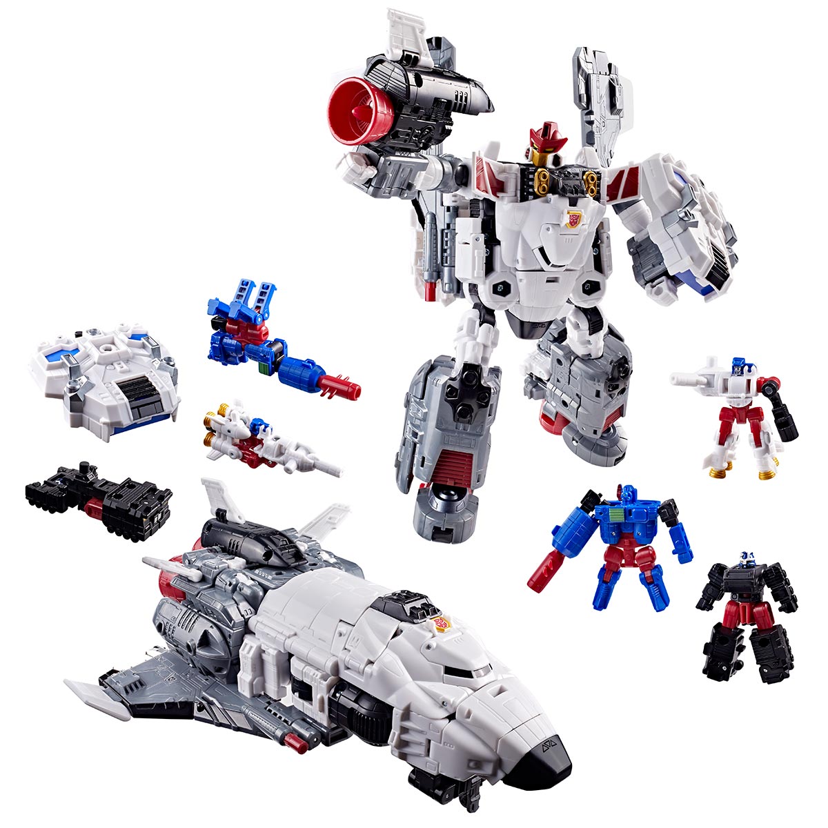 New Transformers Studio Series Wave Brings Scourge, Thundercracker ...
